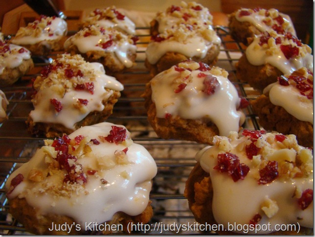Judy's Kitchen: FUDGY PUMPKIN-CRANBERRY COOKIES WITH CREAM CHEESE FROSTING